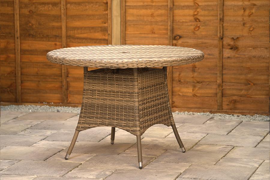 Brown rattan 4 seater dining set store